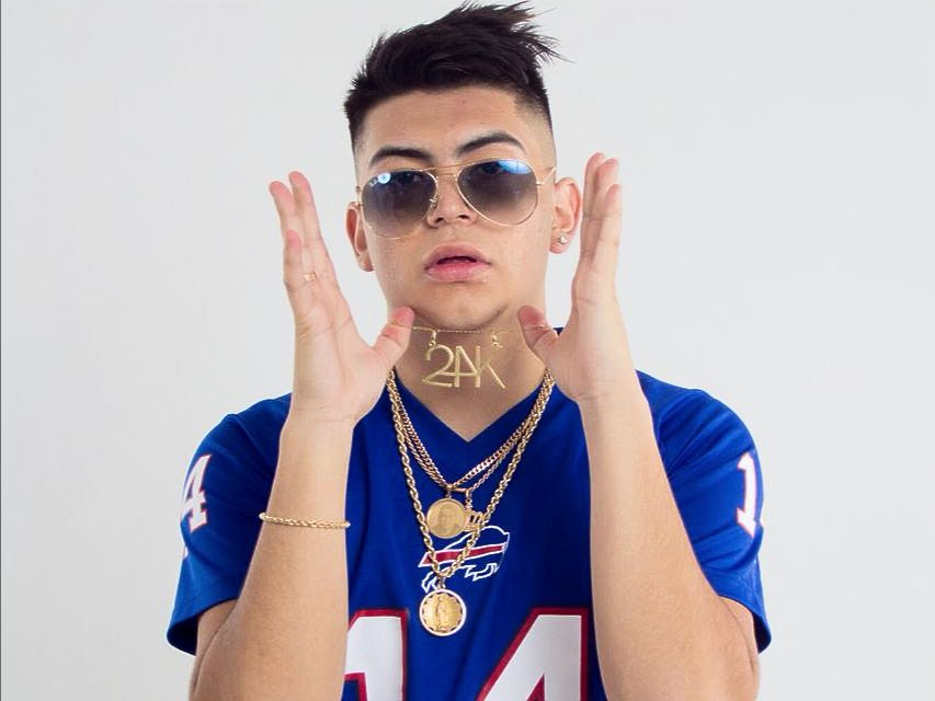 Carlitos Junior presenta su nuevo éxito "Quien lo Hubiera Pensado"