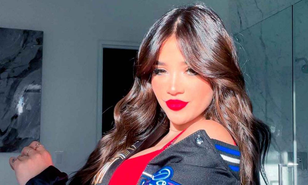 IamFerv está nominada en los Premios Miaw en ¨Coreo Crack¨🐱