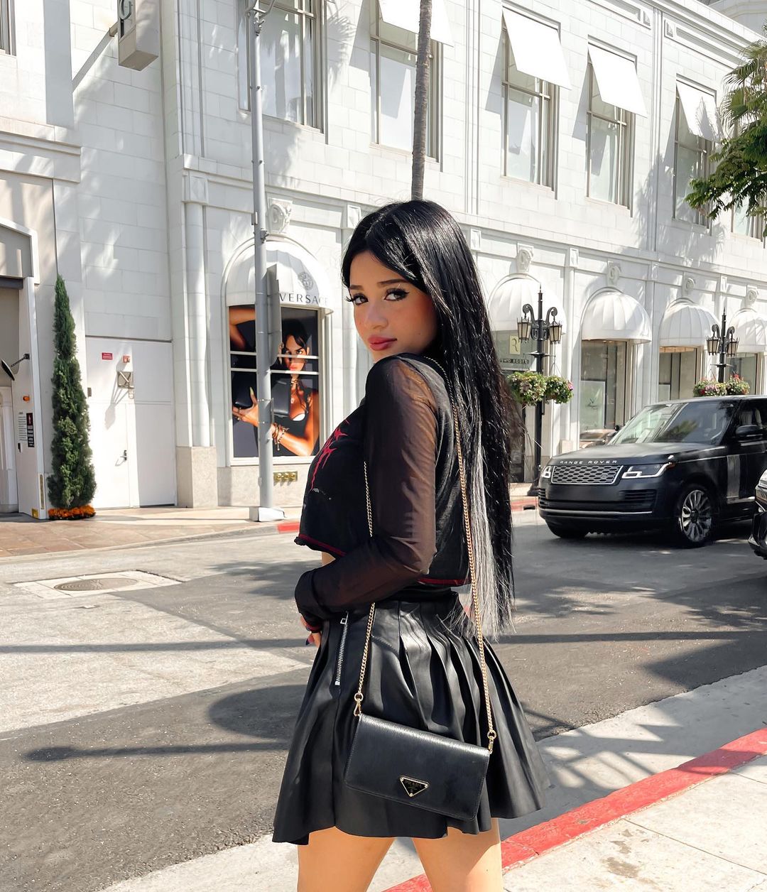 Conoce a IamFerv, la chilena que se llevó un MTV MIAW por sus coreos de ...