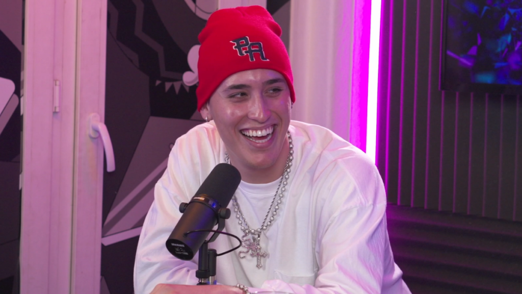 ALEJO SE QUIERE JUNTAR CON LOS CHILENOS